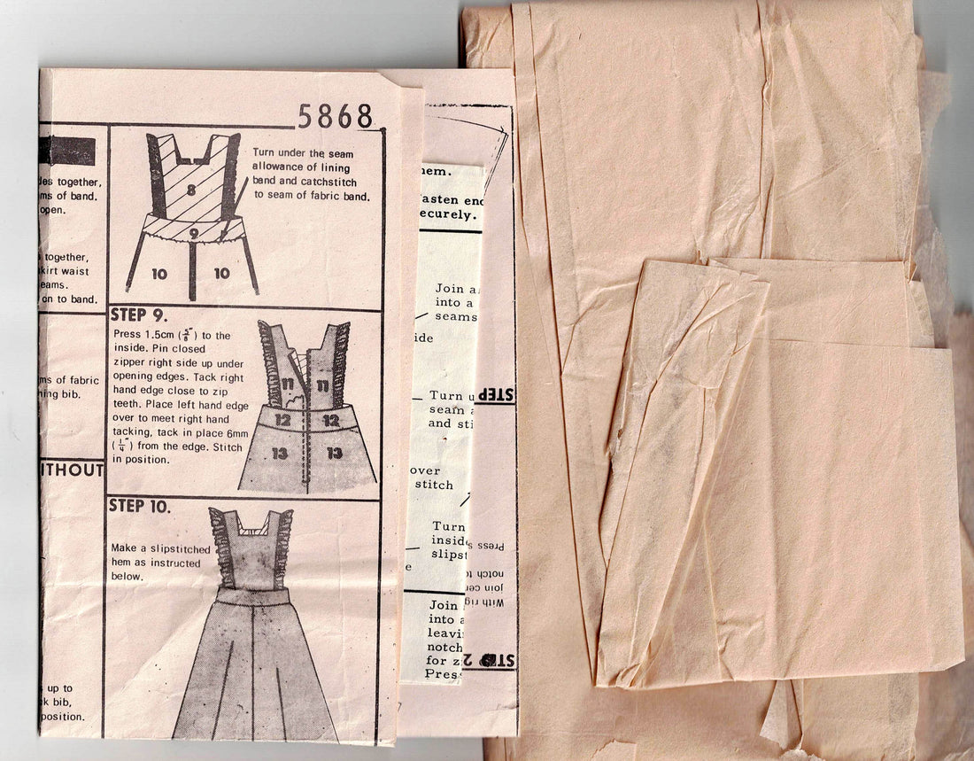 Maudella 5868 Womens Pinafore Dress & Wide Collared Blouse 1970s Vinta ...